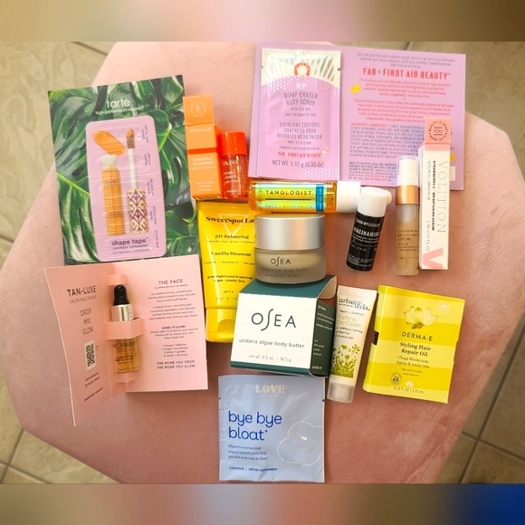 First Aid Beauty | Makeup | 2 Piece Beauty Sample Bundle | Poshmark